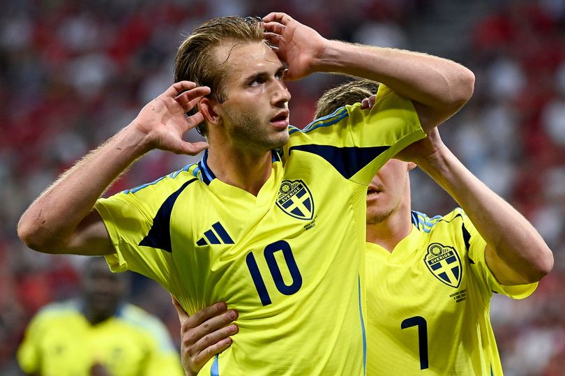 Benjamin Nygren to Celtic transfer latest from current location to ...