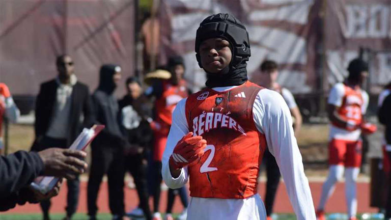 Three Star WR Jordan Christie Details Why He Chose To Commit To Georgia ...