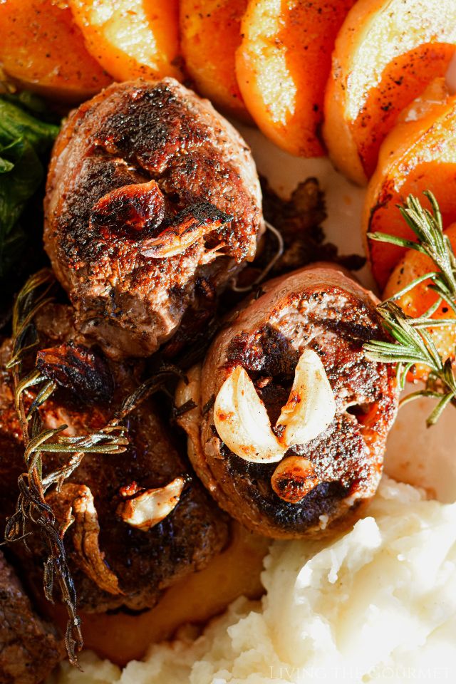 Bacon-Wrapped Filet Mignon with Rosemary and Garlic