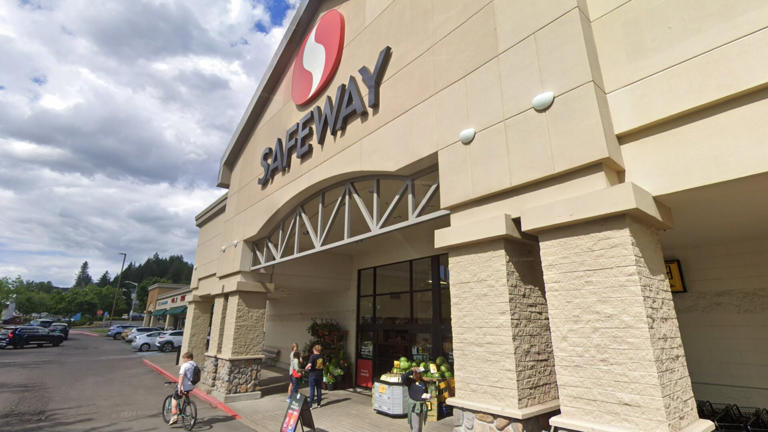 Safeway to close ten stores across Colorado