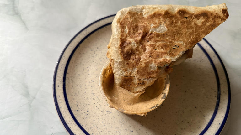 Review: Chipotle's New Adobo Ranch Dip Spices Things Up In The Best Way ...