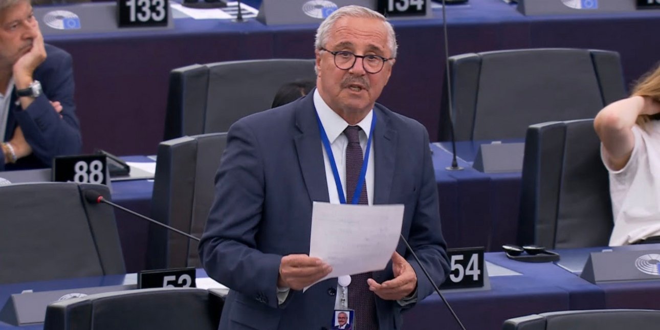 Μανιάτης στην φον ντερ Λάιεν: «Τα Ευρωπαϊκά σύνορα δεν τελειώνουν στη ...