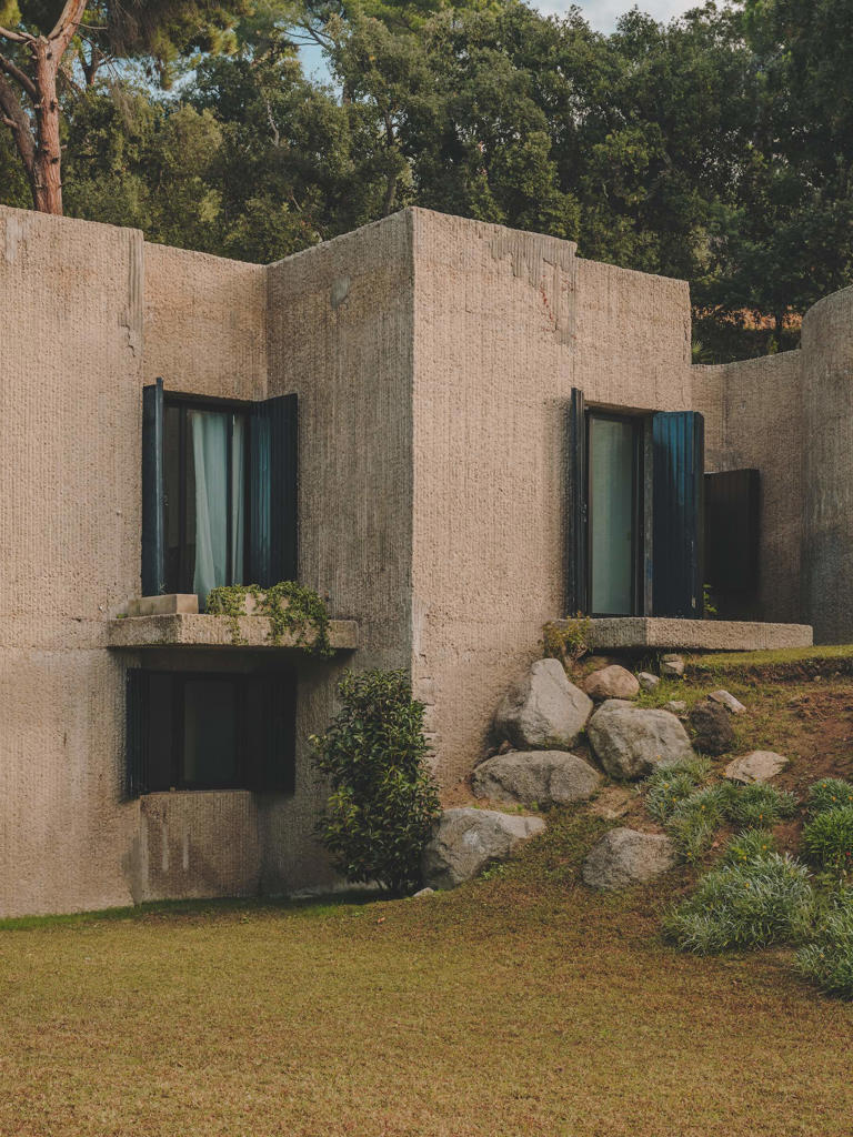 15 fachadas de casas modernas y hermosas fuera de lo convencional