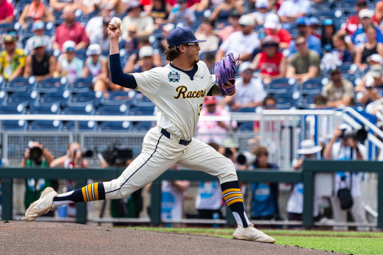 Las Cruces native Isaac Silva gives hometown a shoutout at College ...