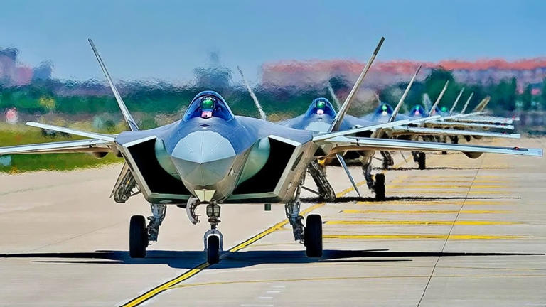 China’s J-20 And F-35A Stealth Fighters Have a Message for the U.S. Air ...