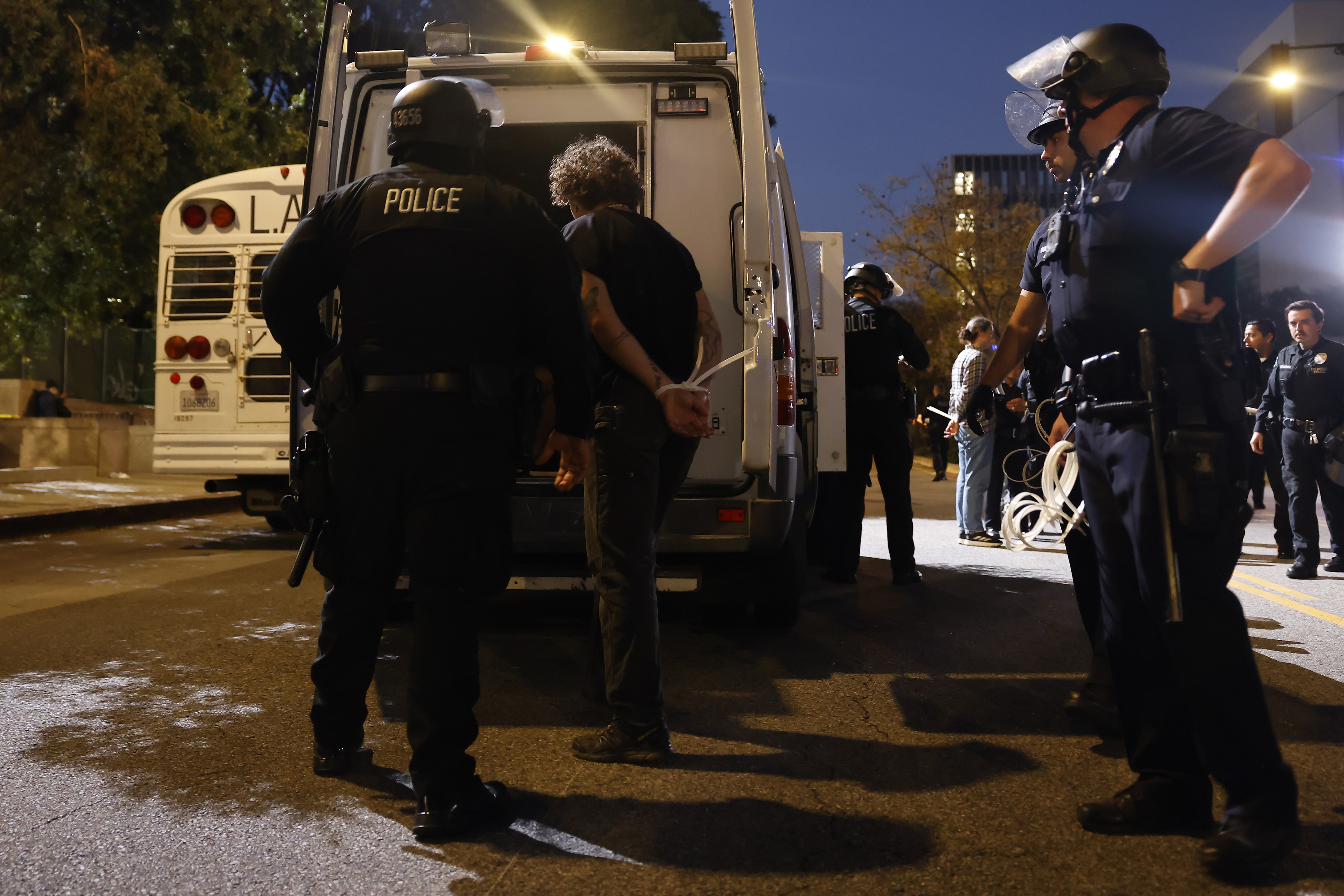 Curfew lifted in downtown Los Angeles after decline in arrests