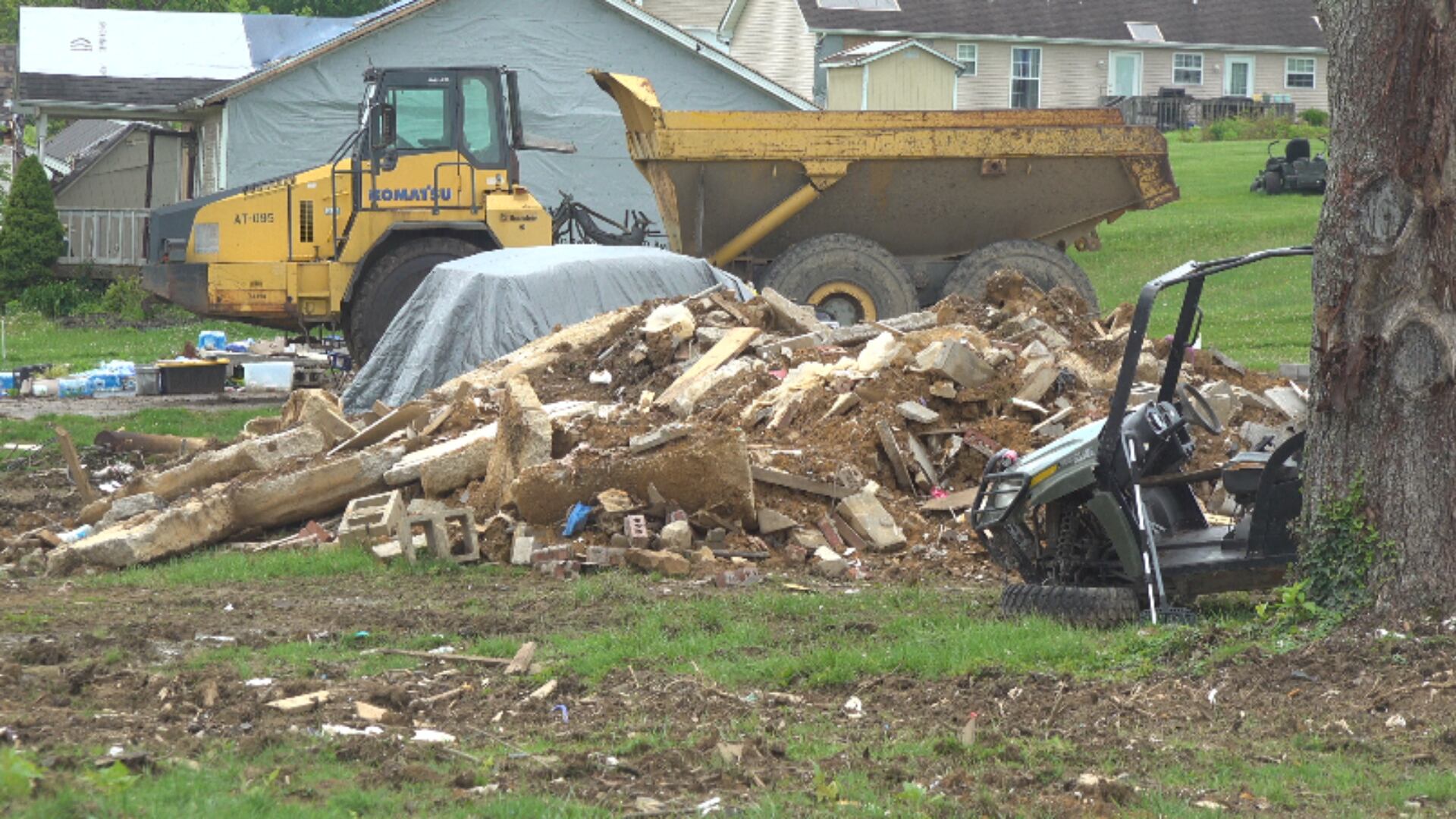 Police: tornado recovery enters ‘healing stage’ in London