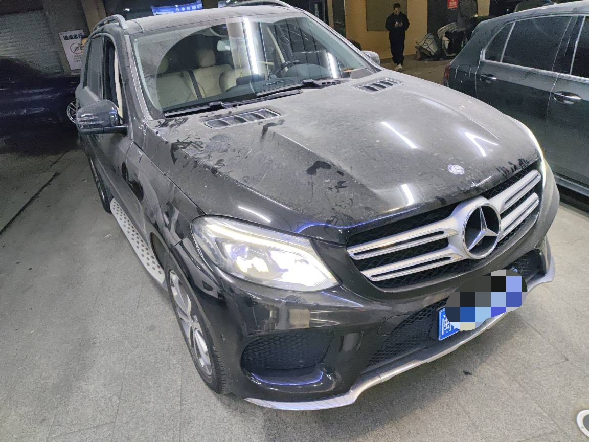 奔驰 奔驰GLE 2015款 GLE 320 4MATIC实拍图