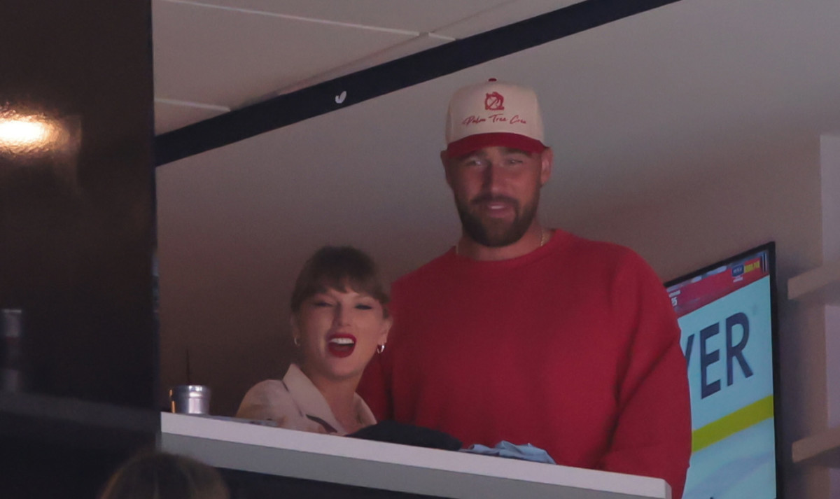 Taylor Swift was urged by mom to make major Travis Kelce decision