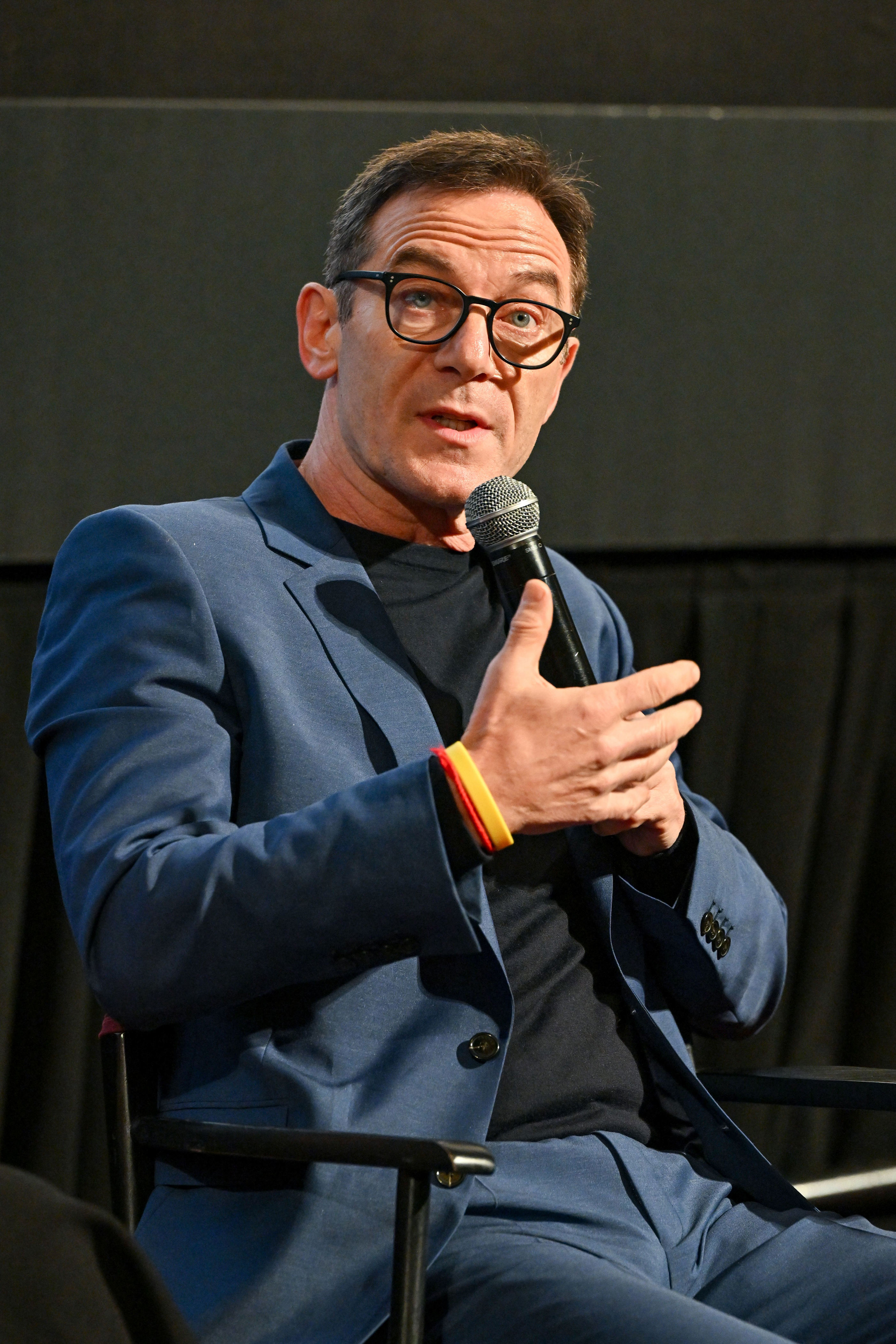Jason Isaacs reveals the ‘very low’ salary ‘White Lotus’ stars make per ...
