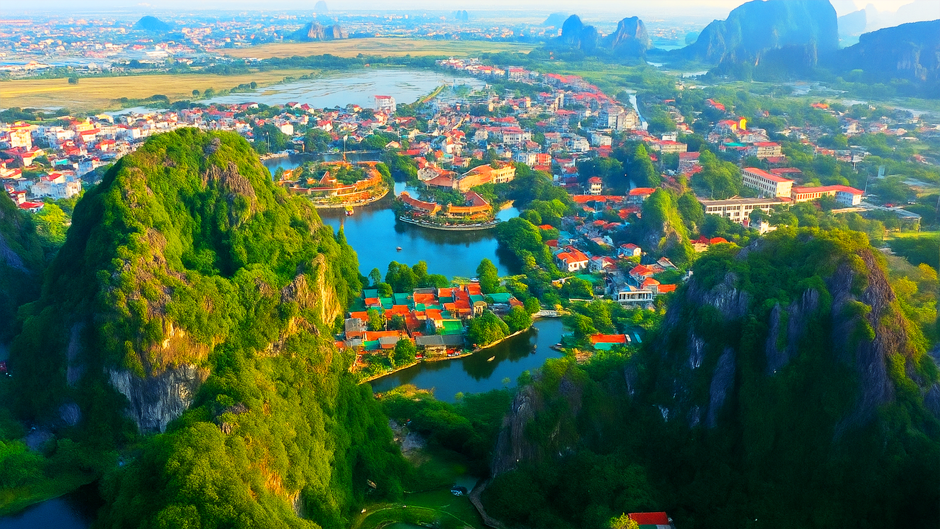 Explore Vietnam in 4K – Natural Wonders and Secret Destinations