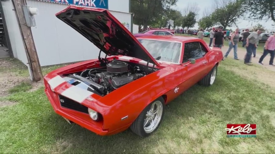 Gordy Walz car show features Father’s Day legacy