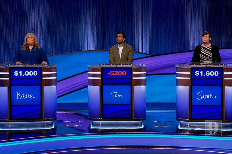 Jeopardy! fans stunned as they realize contestant is related to famous ...
