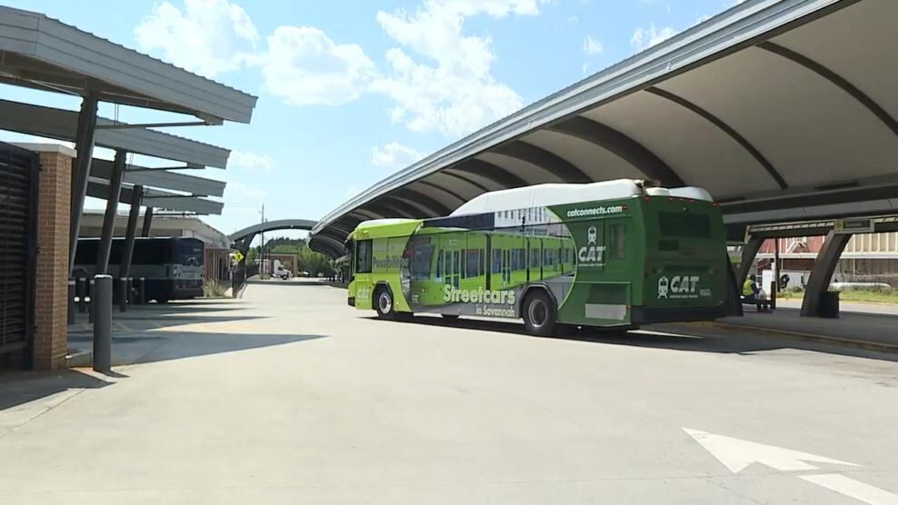 Driver and passenger assaulted on CAT bus near Waters, Lexington Avenue