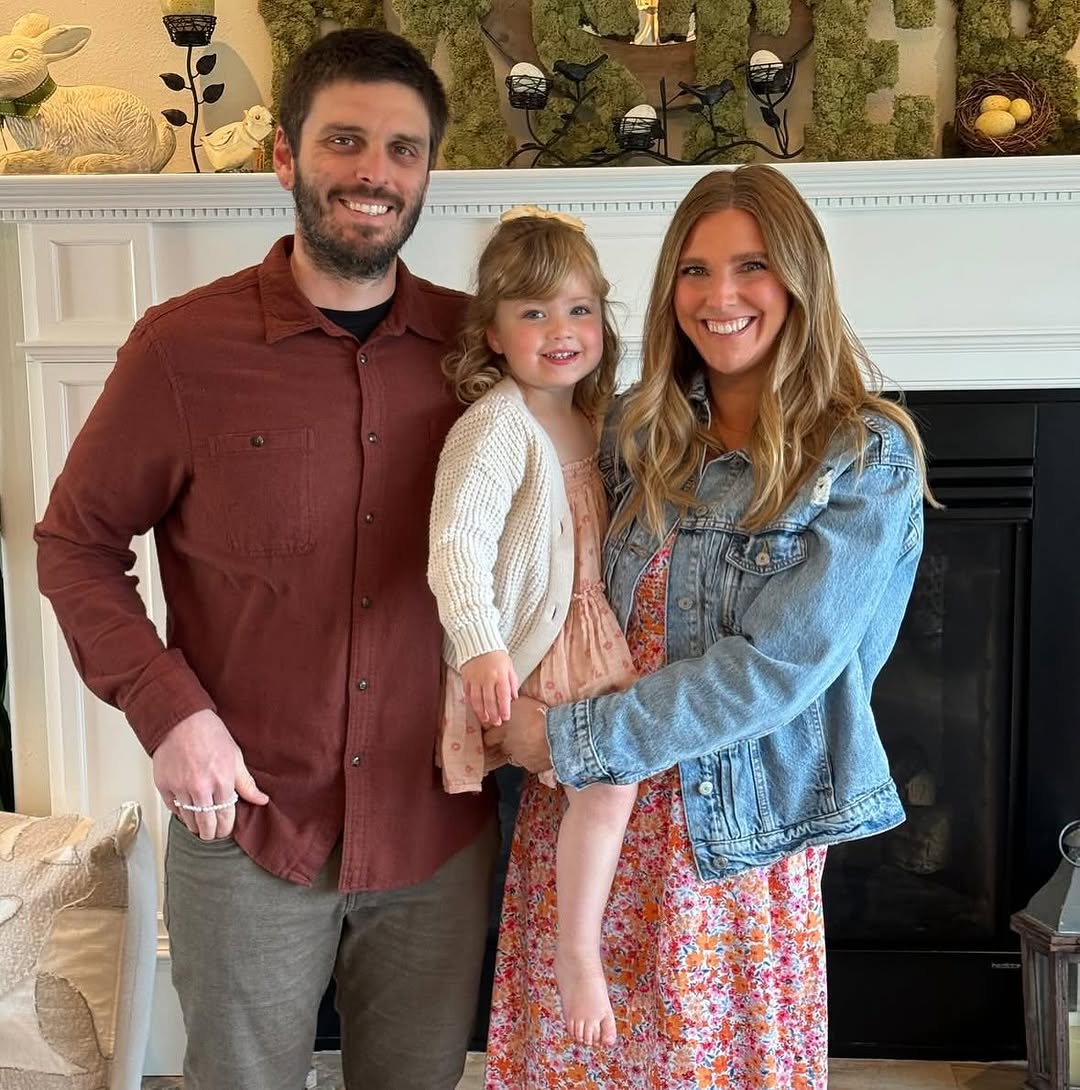 'Real Housewives' Production Assistant Lauren Miller's Family Album