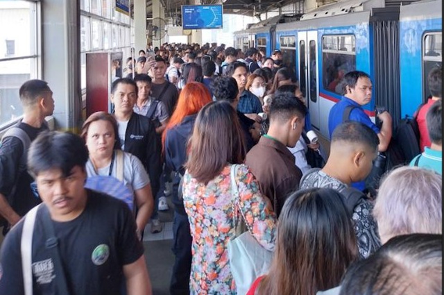 ‘Burning wire’ disrupts MRT-3 operations