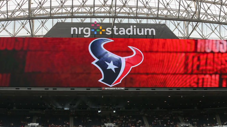 Decision on site of Texans' new training facility could come soon