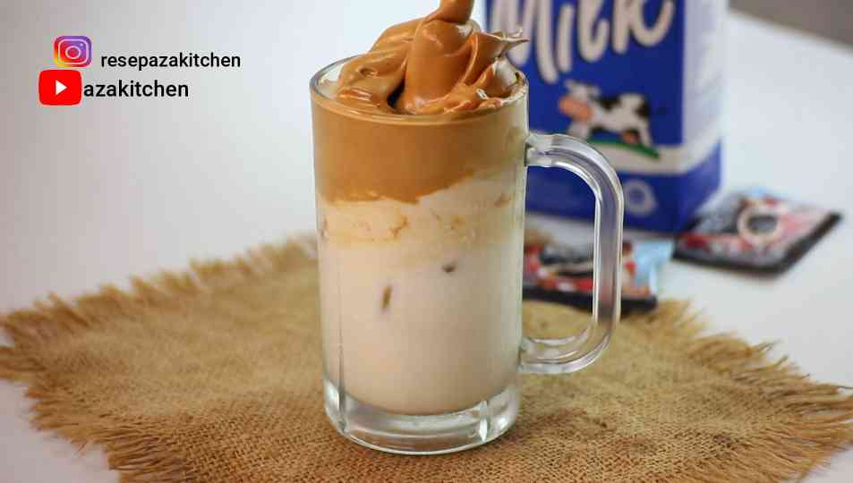 Laris Rek—Ide Bisnis Es Kopi Kekinian yang Lagi Viral (Dalgona Coffee)