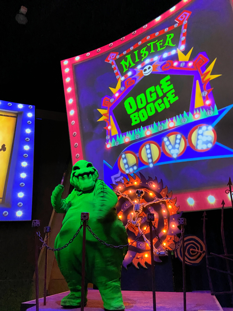 Guide To Oogie Boogie Bash - Disneyland Halloween Party