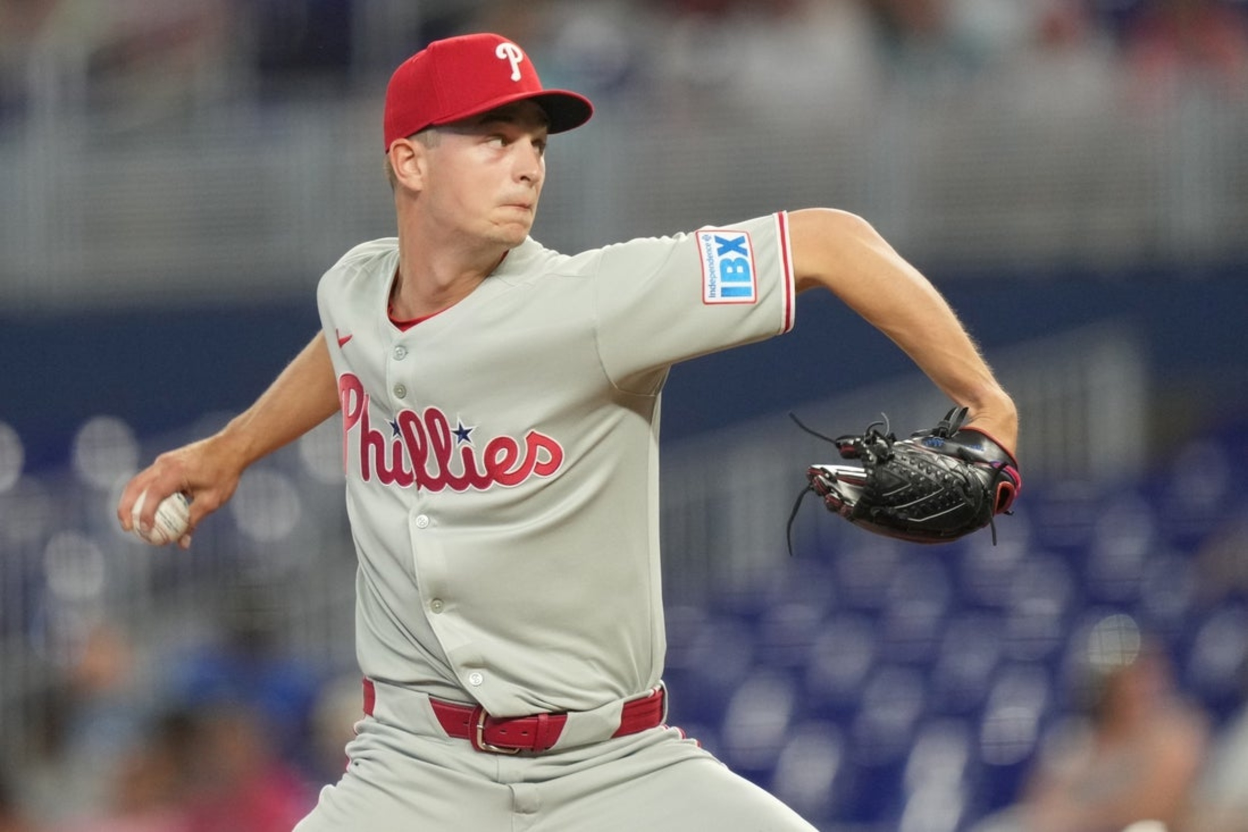 Phillies beat Marlins for fifth straight victory