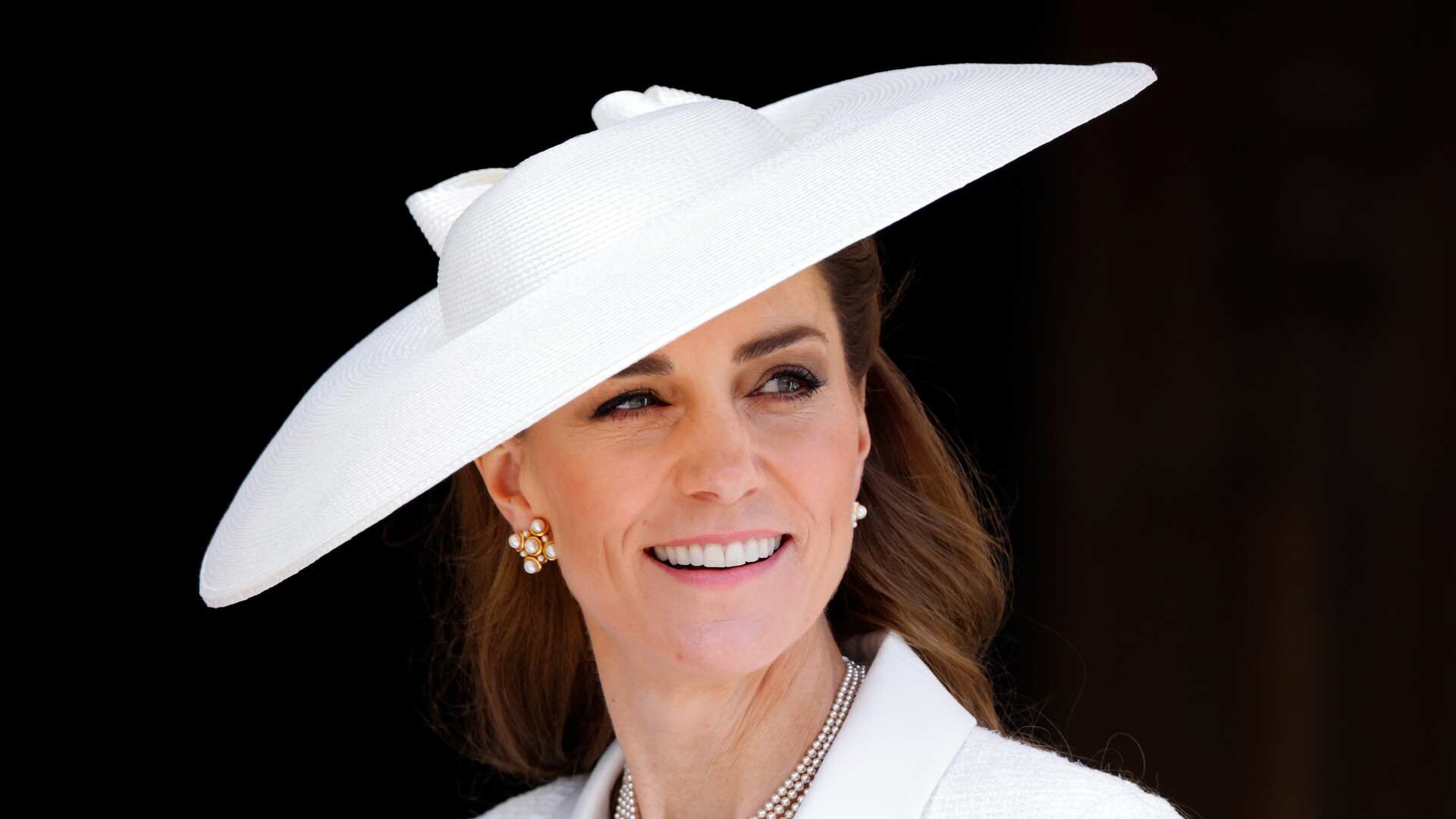 ‘Model of continuity and dedication’: Princess Kate praised for Order ...