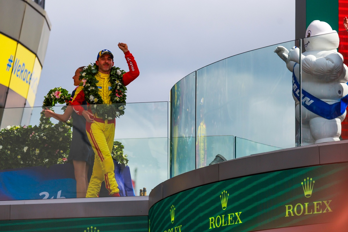 F1 paddock celebrates Kubica's Le Mans 24 Hours win