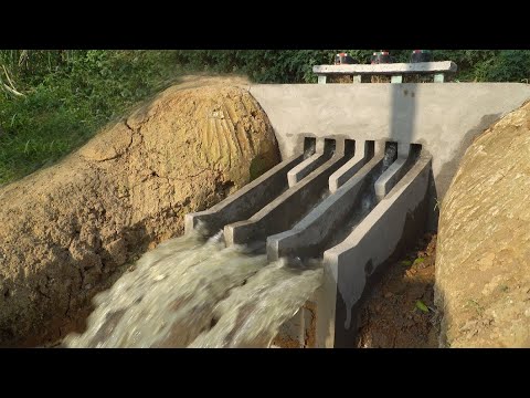 Mini Flood Dam With Six Extremely Powerful Doors