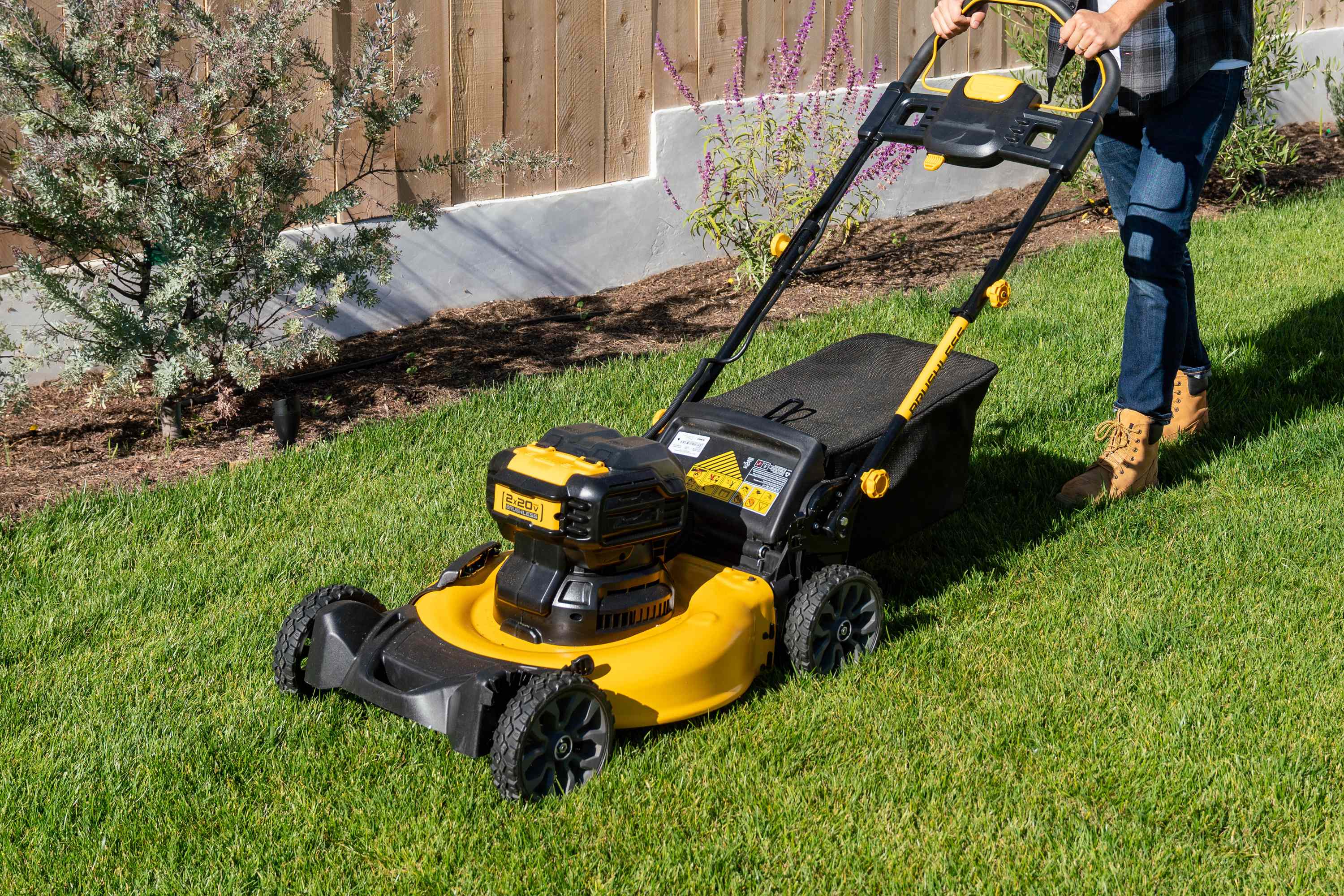 The Right Way to Mow Your Lawn for a Healthier, Greener Yard