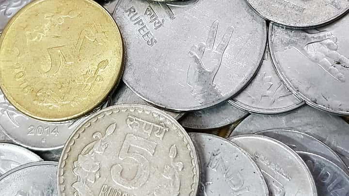Rupee Opens Weak Against US Dollar Amid Tariff Tensions