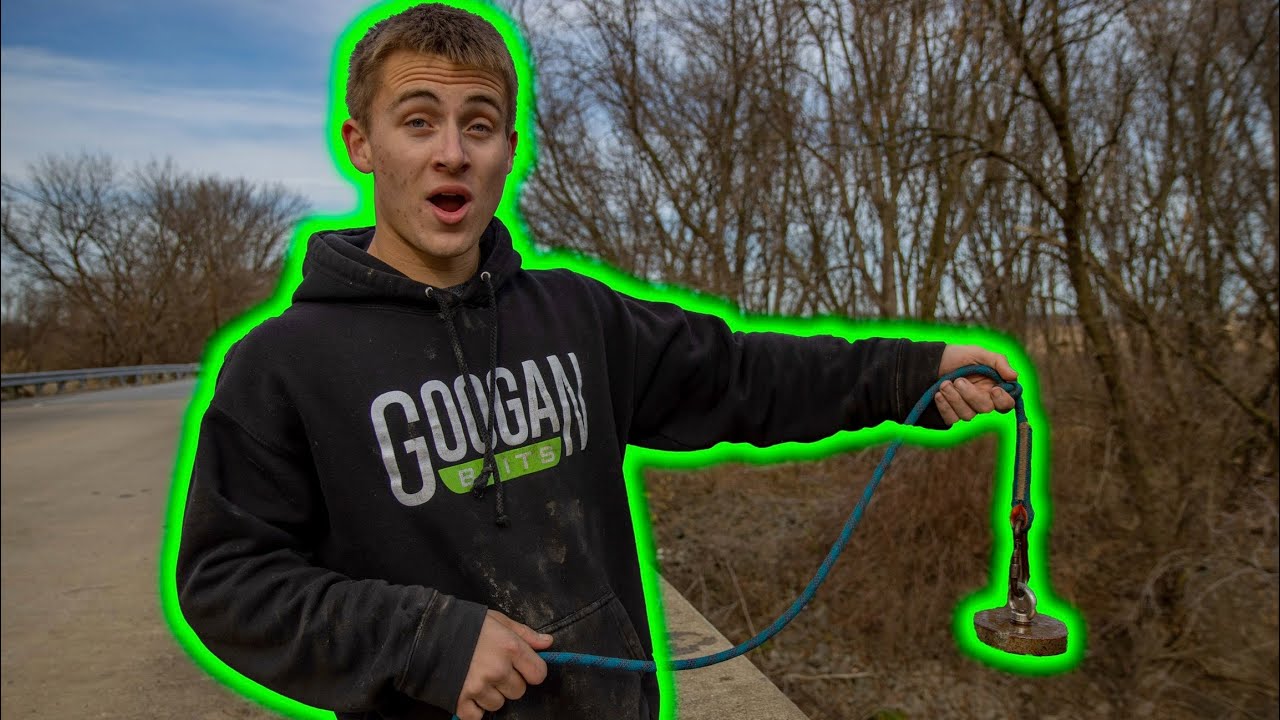 Massive Hidden Object Found Magnet Fishing With Giant Magnet!