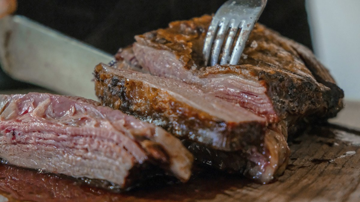 8 erreurs lors de la cuisson de la viande et comment les corriger ...