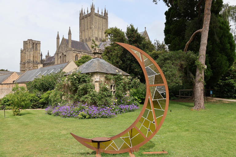 Sigma 17-40mm f/1.8 DC | A review: a properly go-faster zoom lens that ...