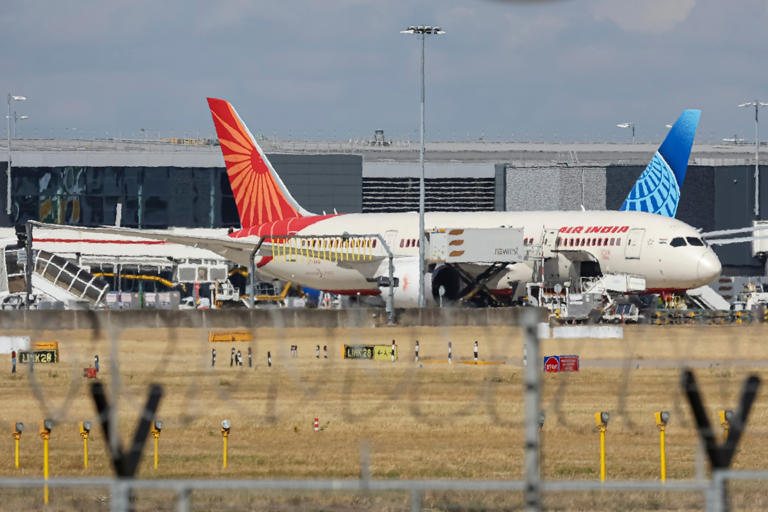 London-bound Air India flight 'cancelled over glitch'