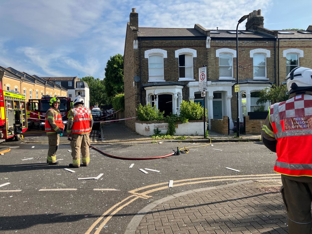 Stoke Newington gas explosion: Residents describe houses shaking after ...