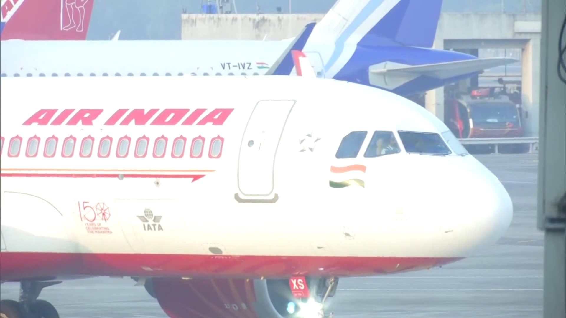 अब Air India Flight AI 143 Delhi to Paris रद्द: कम से कम 5 फ्लाइट ...