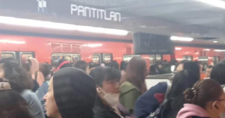 Usuarios reportan retrasos en las Líneas A y 9 del Metro