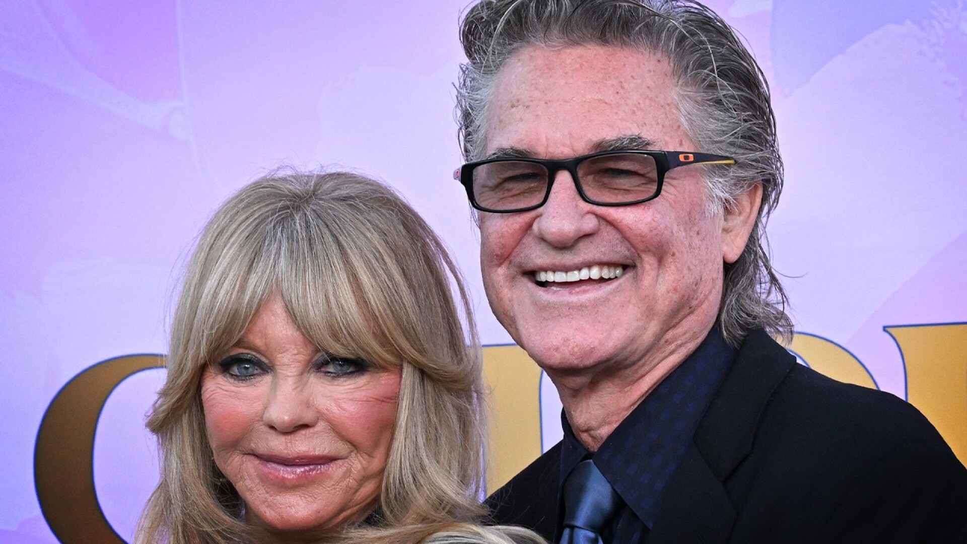 Glaring Red Flags In Goldie Hawn & Kurt Russell's Relationship
