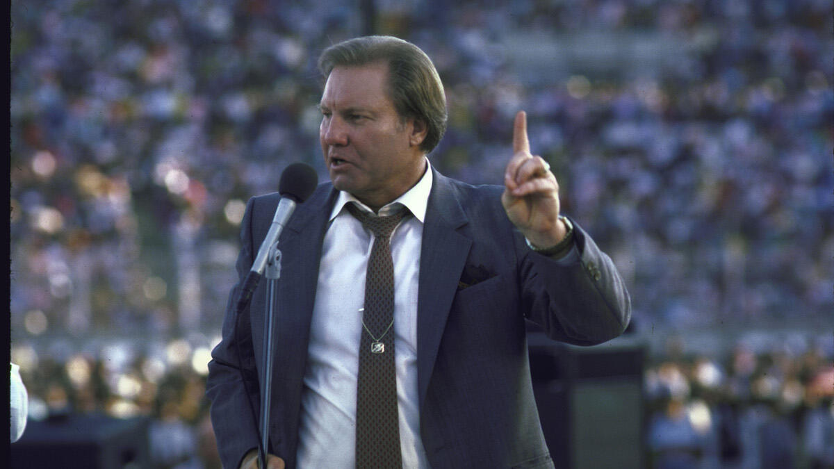Televangelist Jimmy Swaggart Dead At 90