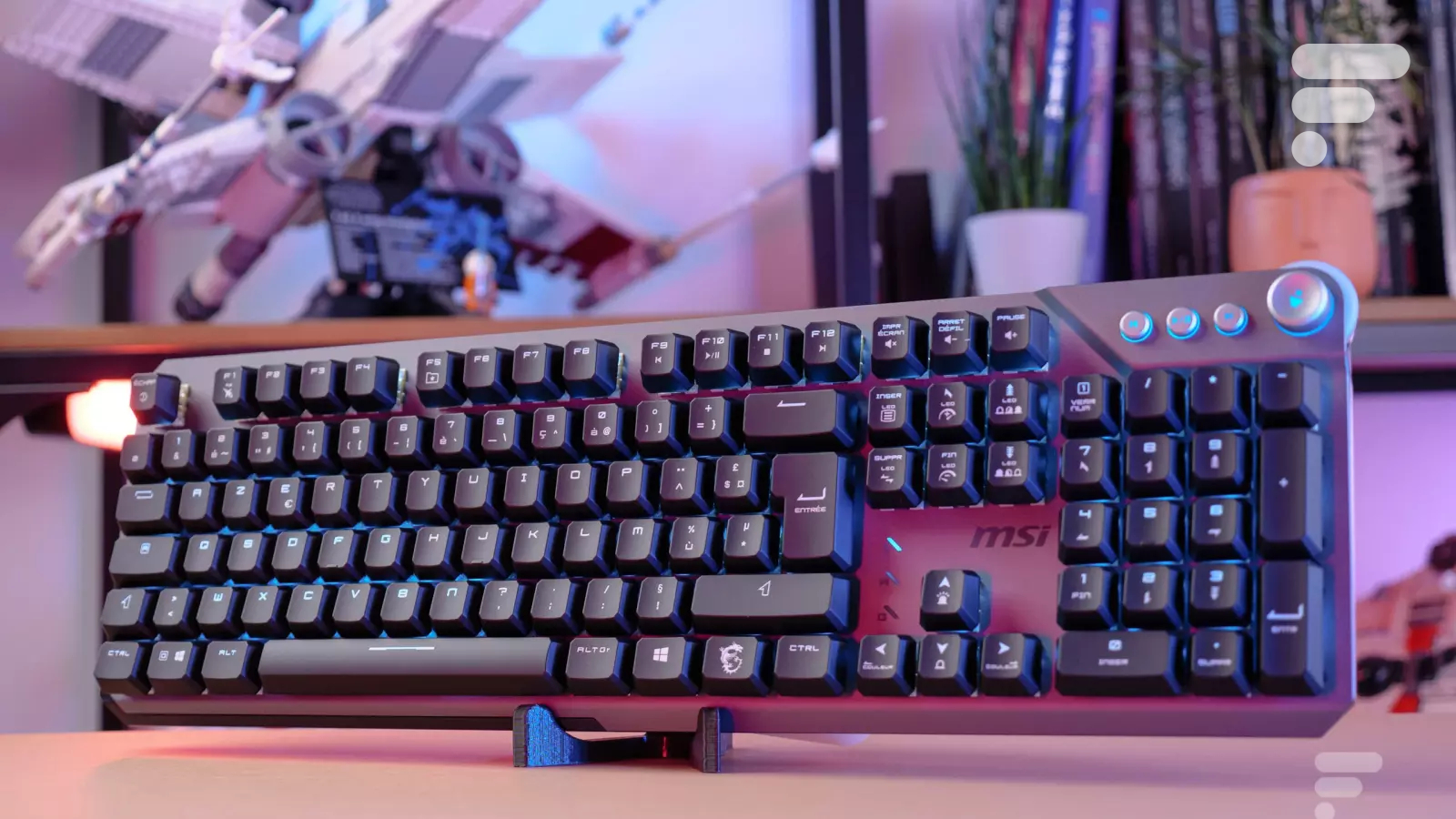 Test du MSI Strike 600 Silent : un clavier silencieux qui manque d’options