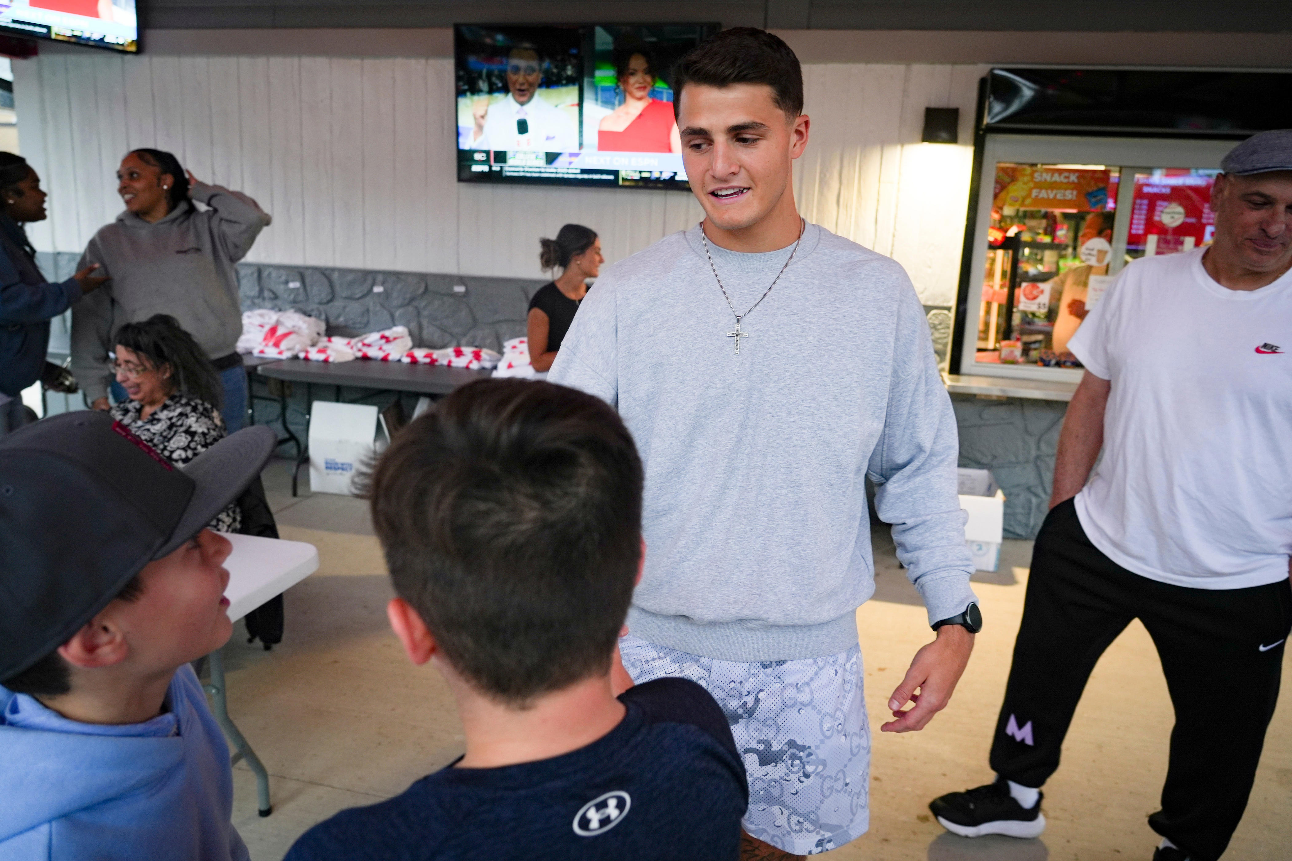 North Jersey boxer Vito Mielnicki Jr. coming home for headline fight at ...