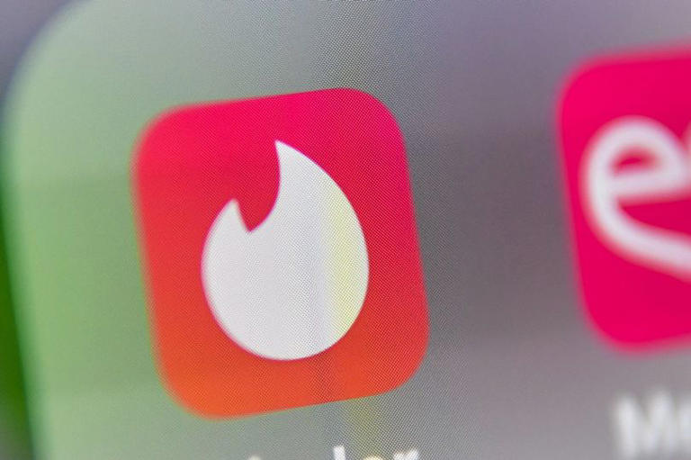 Tinder launch 'Double Date' option urging singleton friends to 'explore together'