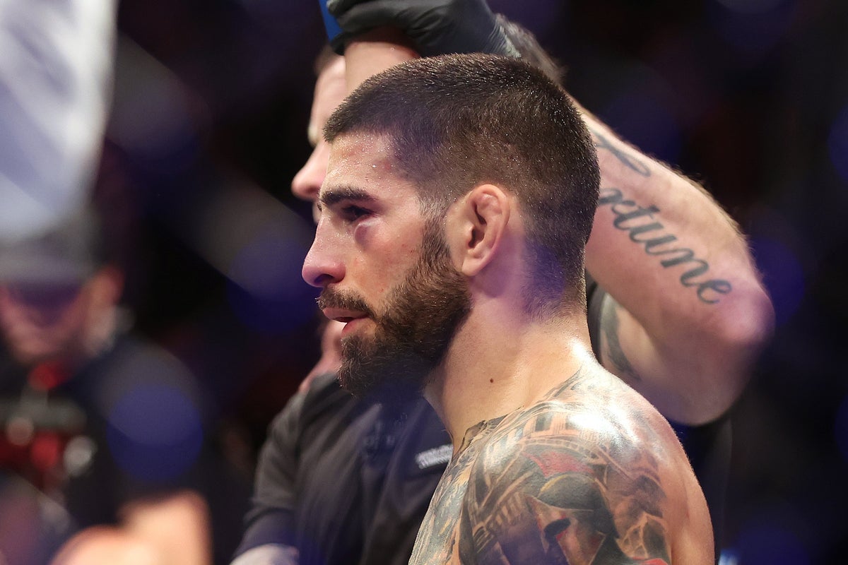 Ilia Topuria opens up on weight-cut ‘suffering’ as Charles Oliveira ...