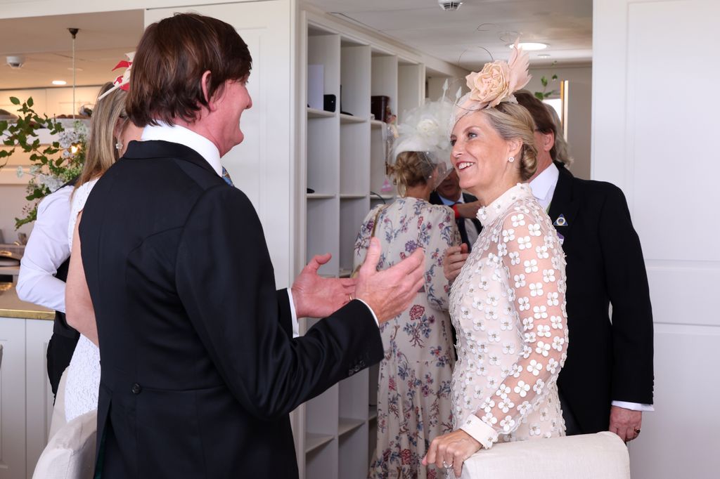 Duchess Sophie's butter yellow Royal Ascot outfit is one of her ...