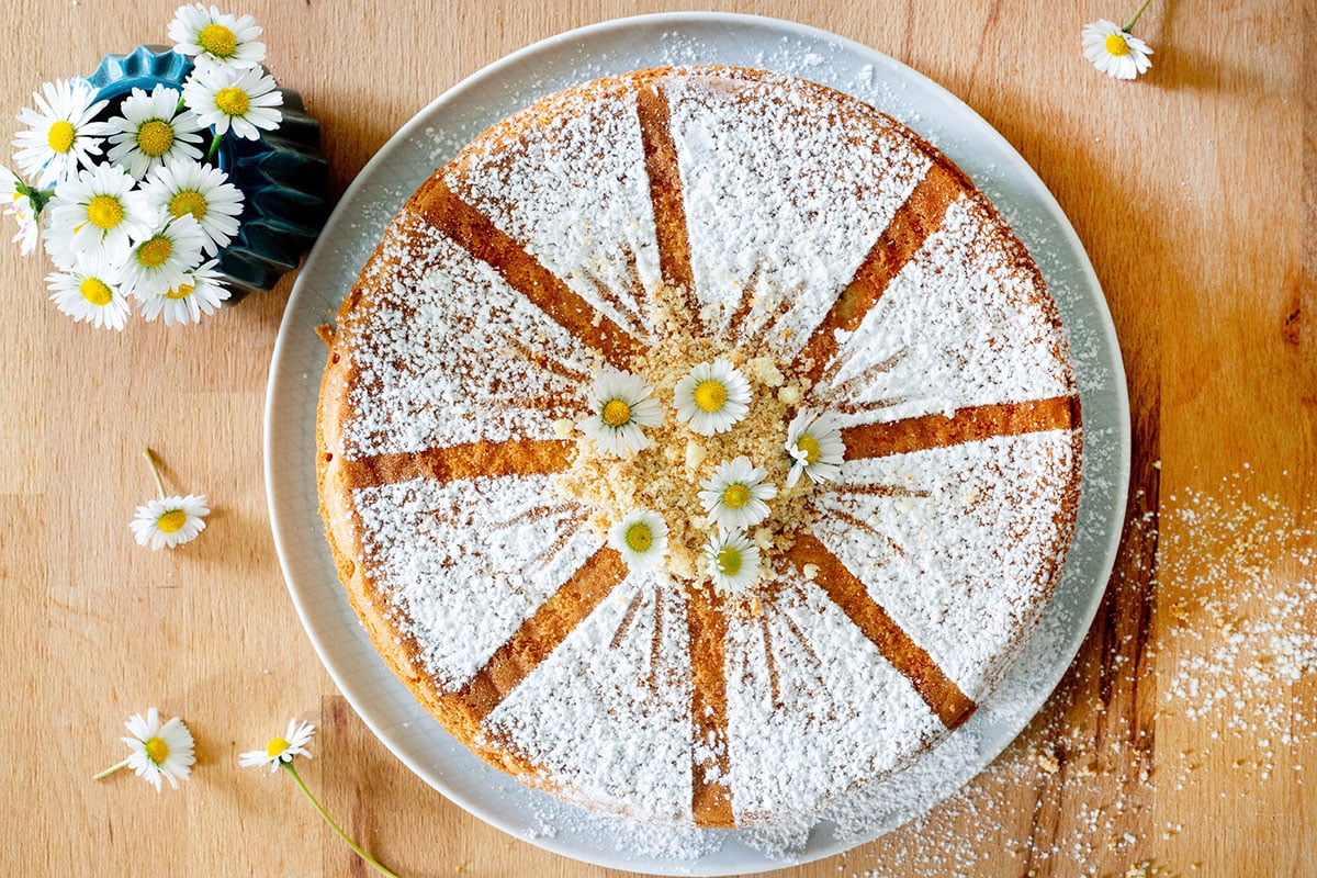 21 sweet homemade treats perfect for family gatherings and coffee breaks