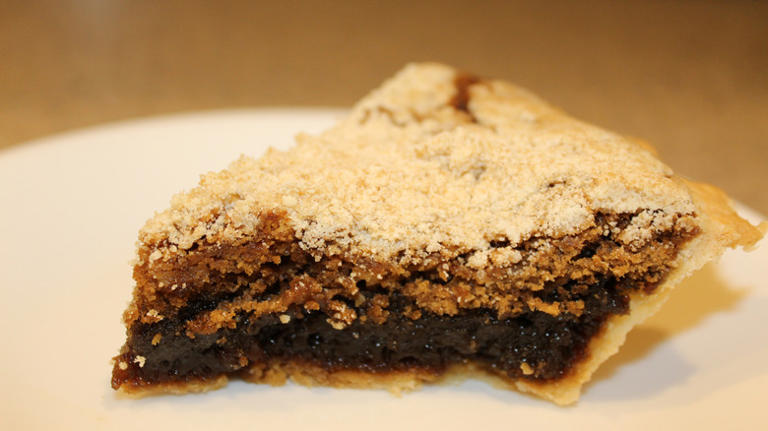 How Shoofly Pie Became A Pennsylvania Dutch Favorite