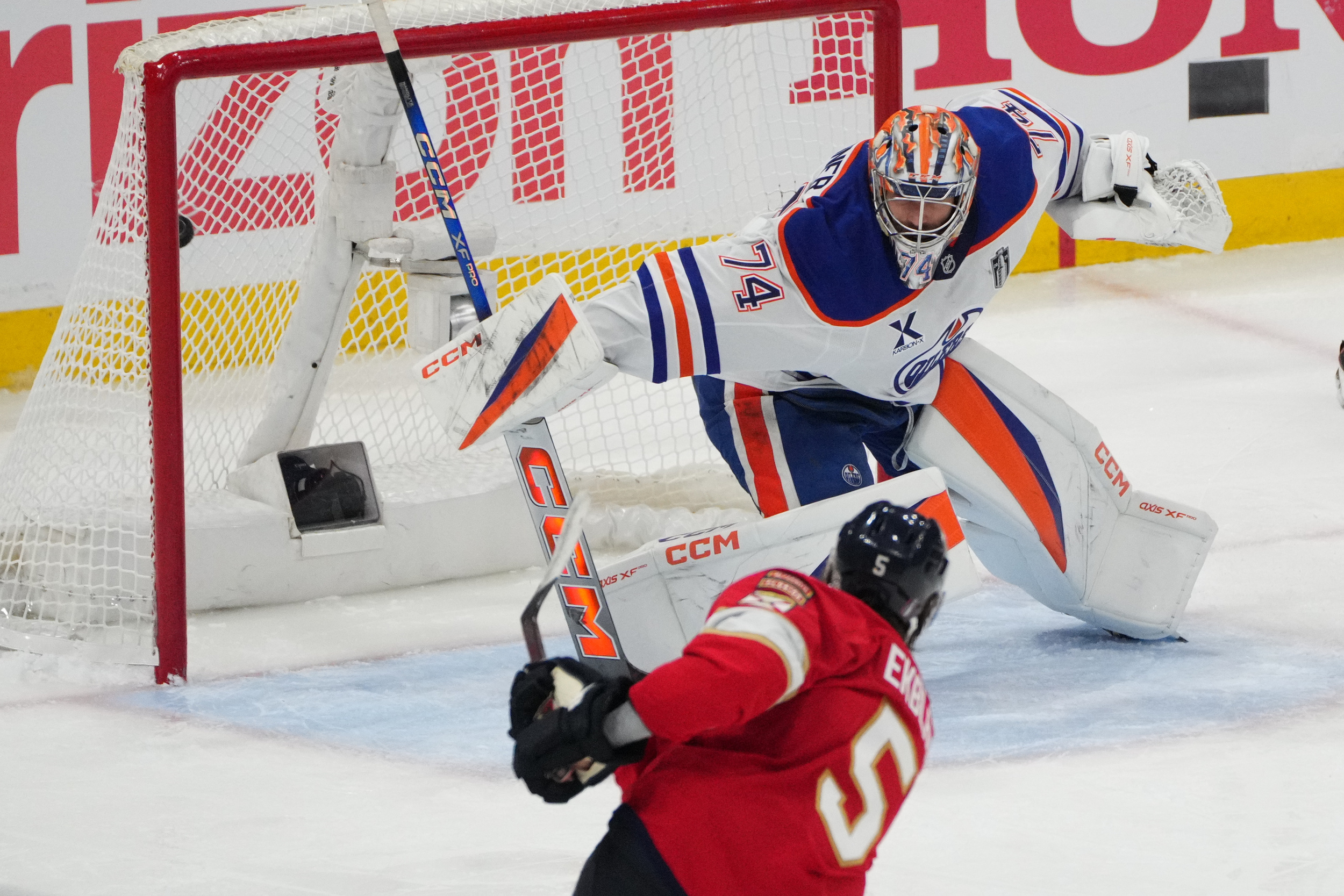 Skinner Gets Game 6 Start—And Possibly His Last Shot with Oilers