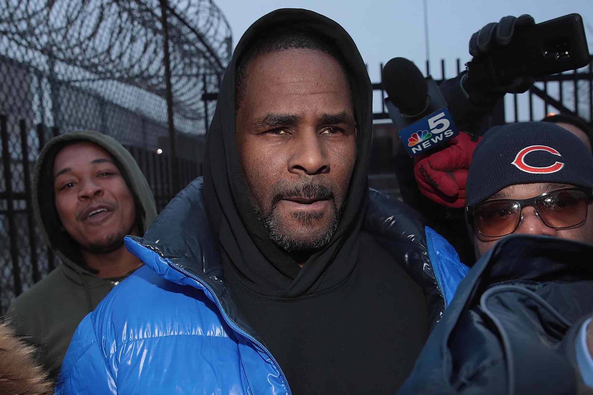 R. Kelly rushed to hospital after prison overdose that lawyers claim ...