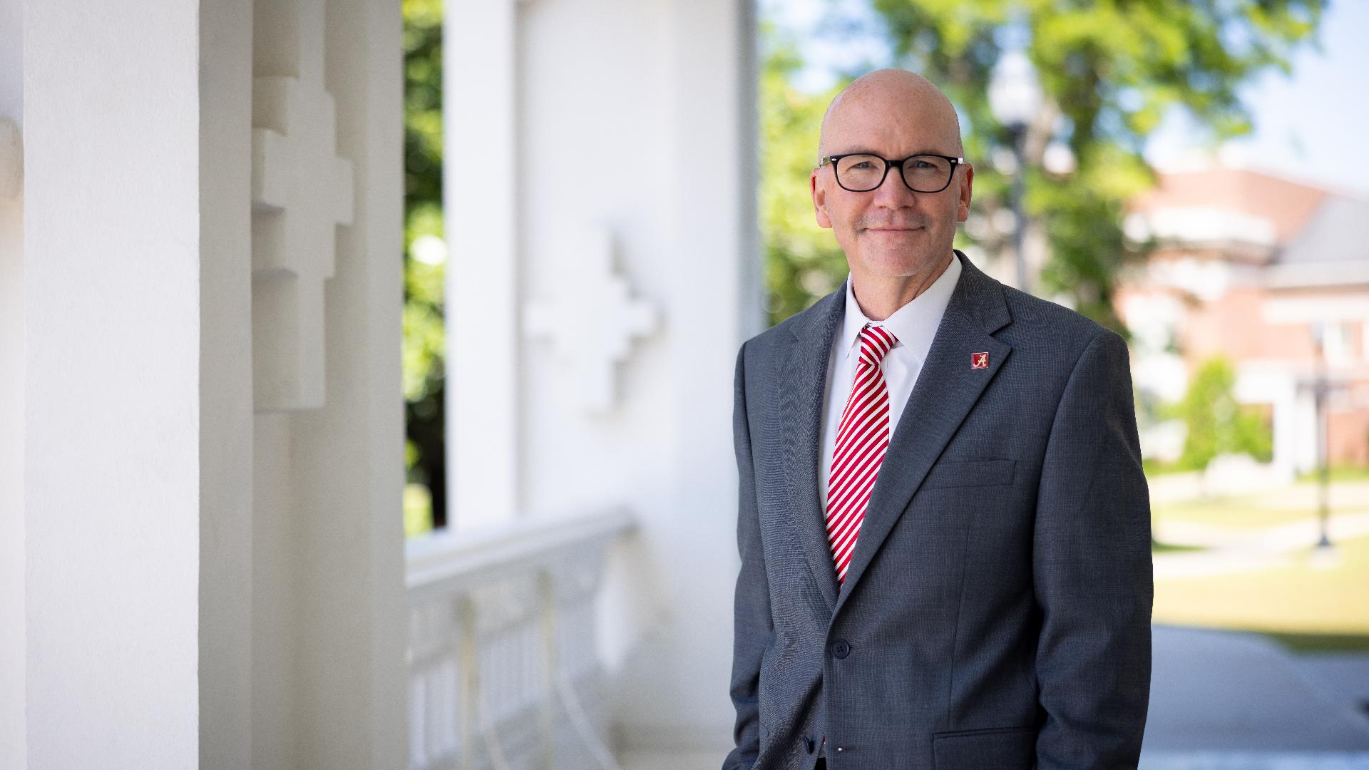 University of Alabama's new president previously taught at University ...