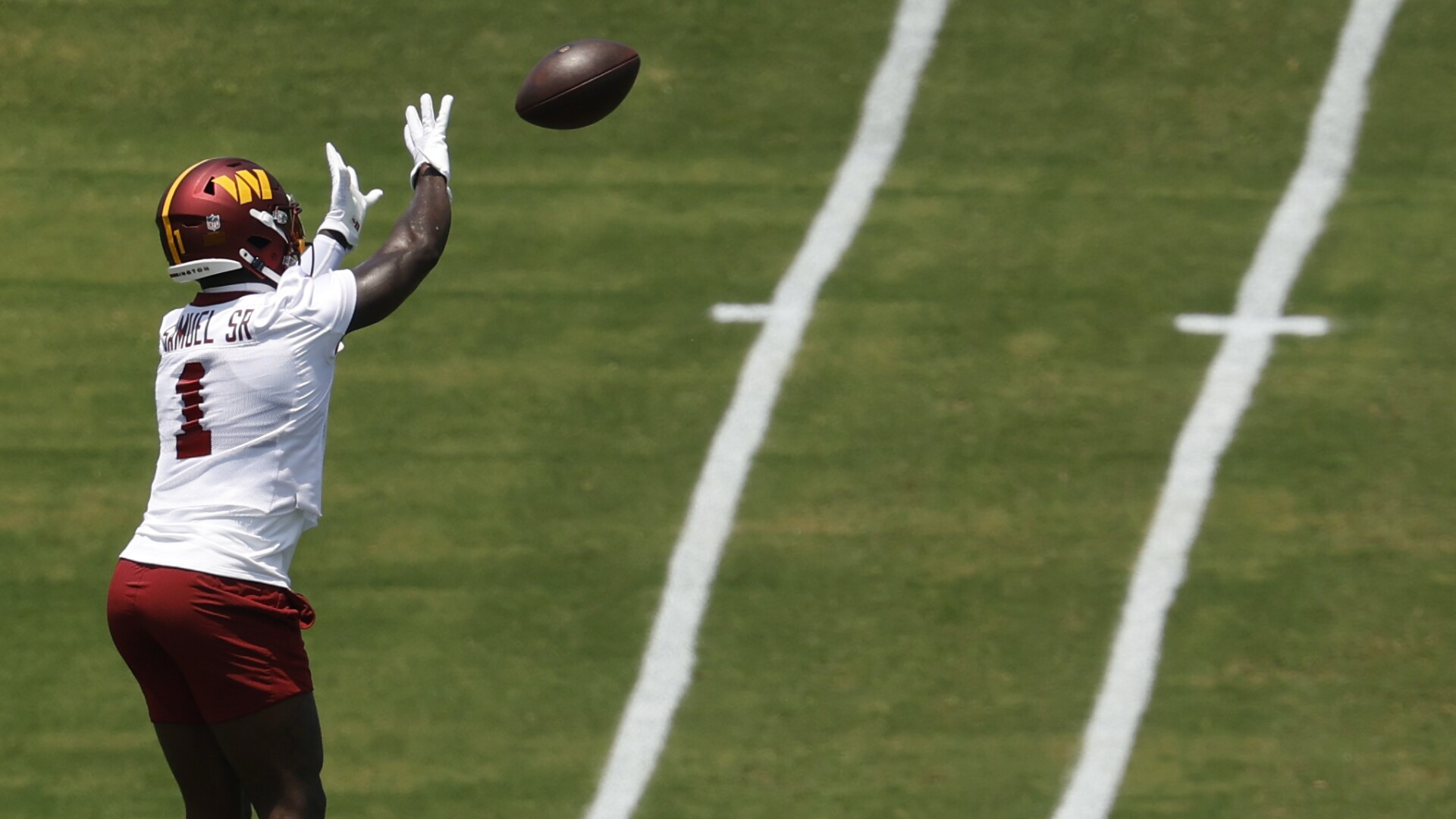 Deebo Samuel's speed is impressing Commanders coach Dan Quinn
