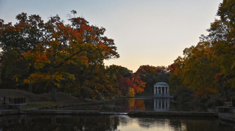Rhode Island's Peaceful Neighborhood In Providence Offers Lakeside ...